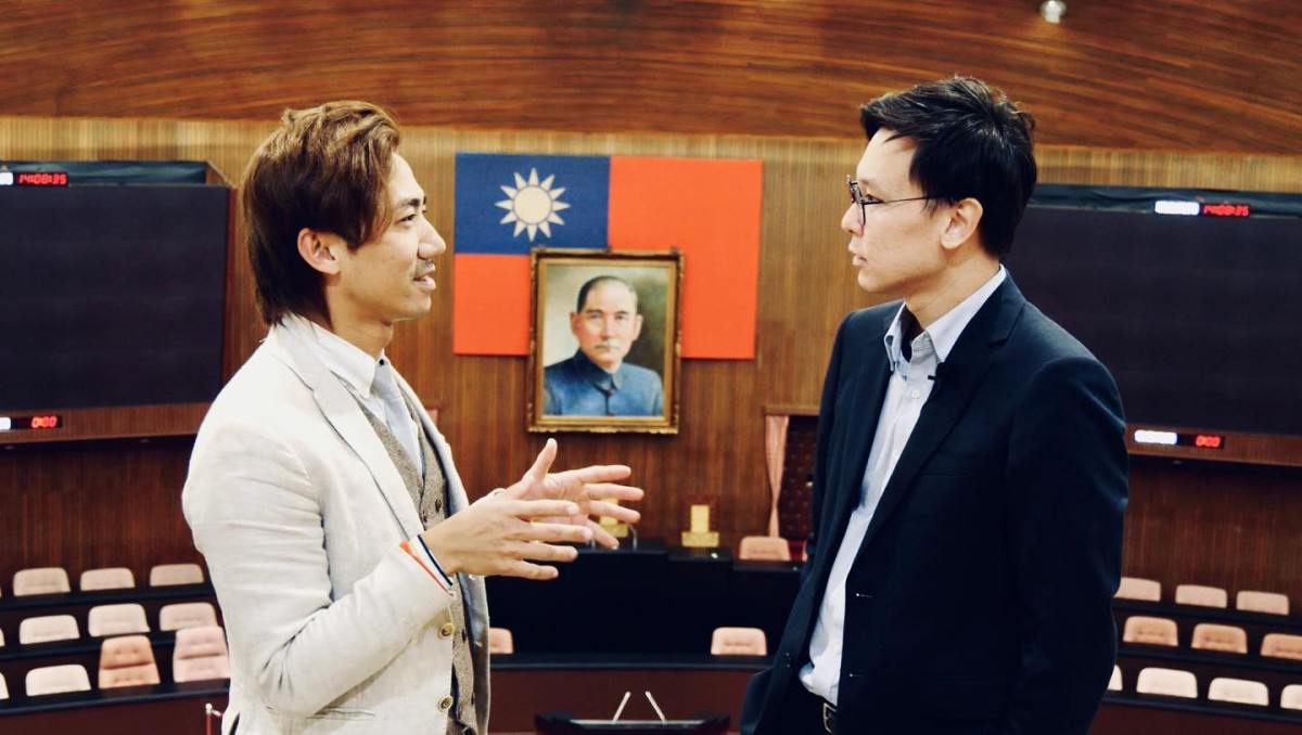 A tale of two movements – Polarised Hong Kong, depolarised Taiwan ...