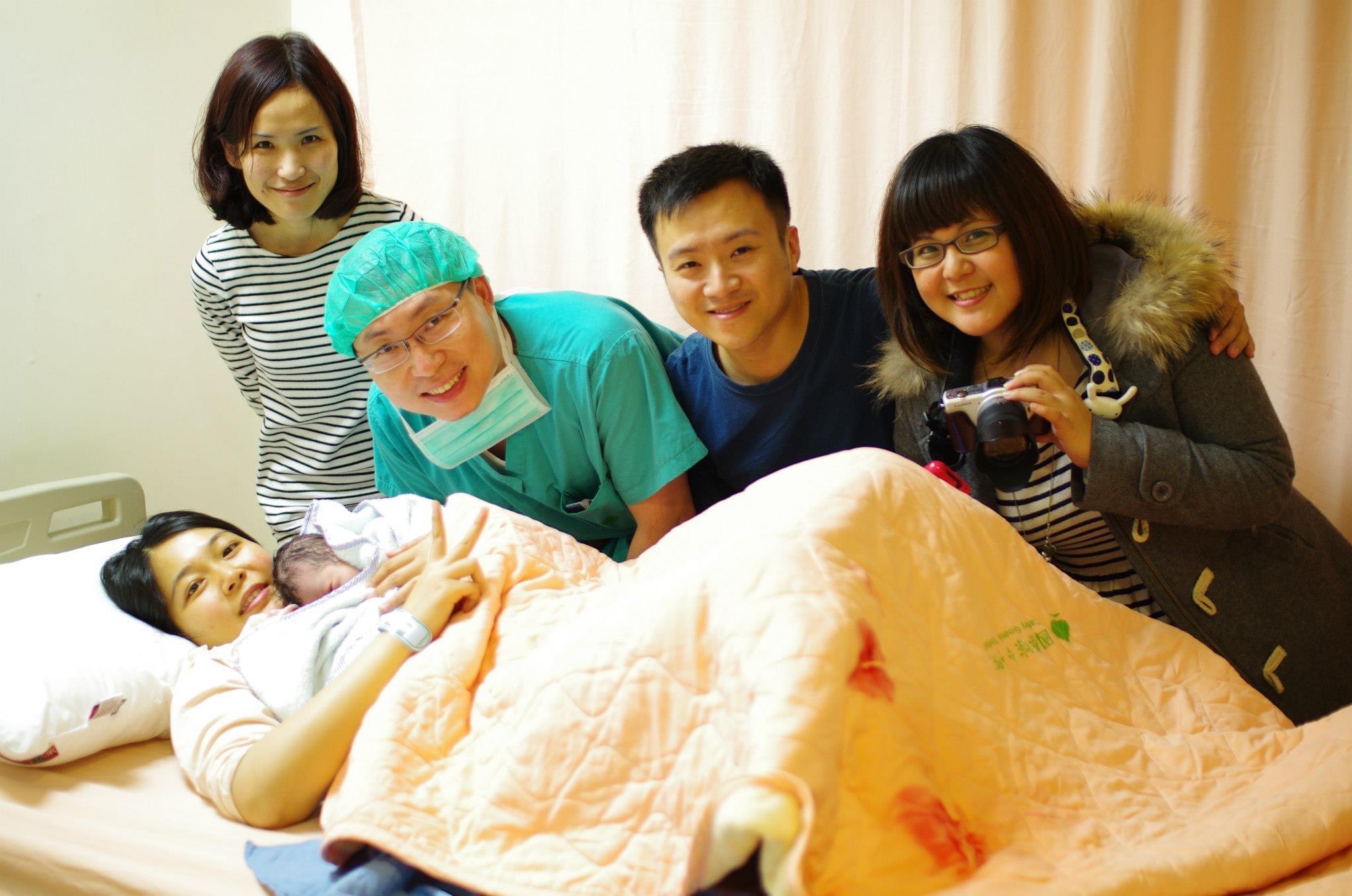 Returning the option to women: advocating for midwifery’s professional ...